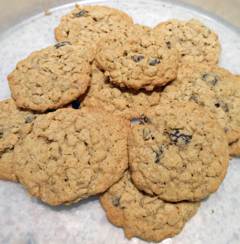 Spicy Oatmeal Raisin Cookies | Dixie's Kitchen