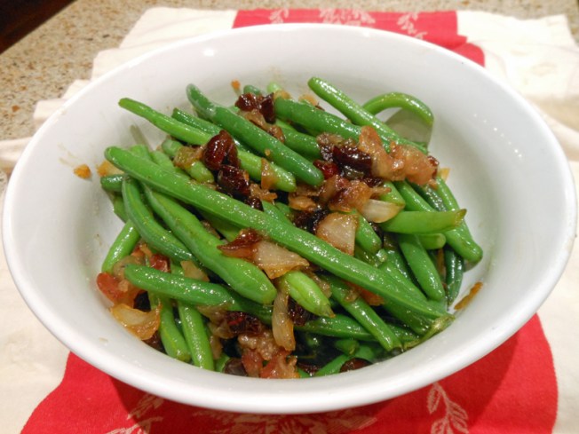 Maple-Glazed Green Beans | Dixie's Kitchen